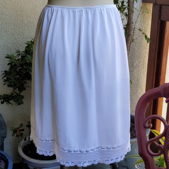 Sears and Roebuck | Intimates & Sleepwear | Sears And Roebuck White ...